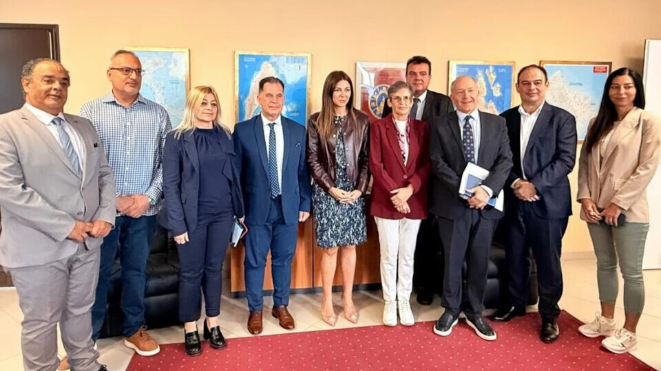 Η Σοφία Ζαχαράκη εγκαινίασε το νέο κτήριο του ΚΕΔΑΣΥ στην Κέρκυρα και ...