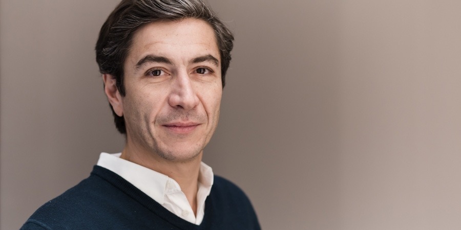 Yannis Sergakis: Το νέο κεφάλαιο της ελληνικής κοσμηματοποιίας