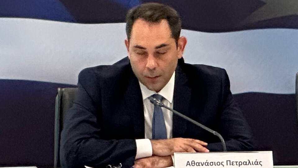 Θ. Πετραλιάς, Υφ. Οικονομικών: Με τις αυξήσεις θα προσελκύσουμε στο ...