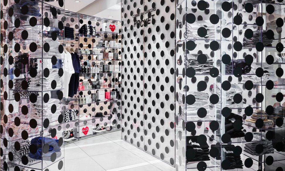 Comme des Garçons: Ένας νέος χώρος στην Αθήνα για κόκκινες καρδιές και ...