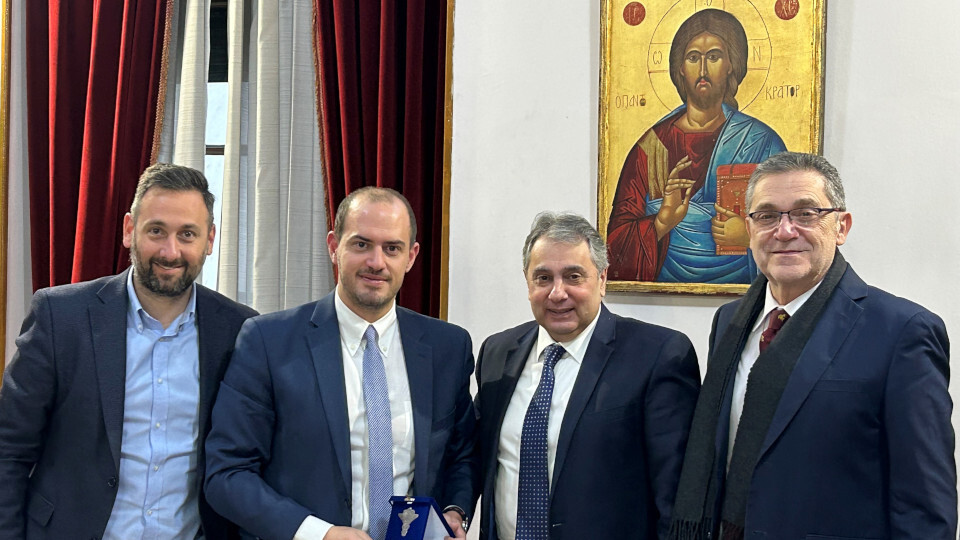 Προτάσεις για θέματα αιχμής του ελληνικού επιχειρείν στα κόμματα ...