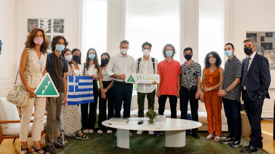 JA Greece: Το ΕnterFest ξεκίνησε και παρουσιάζει την αξία της ...